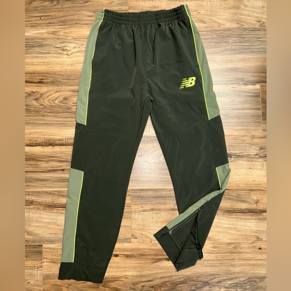 New Balance | Pants | New Balance Athletic Pants | Poshmark